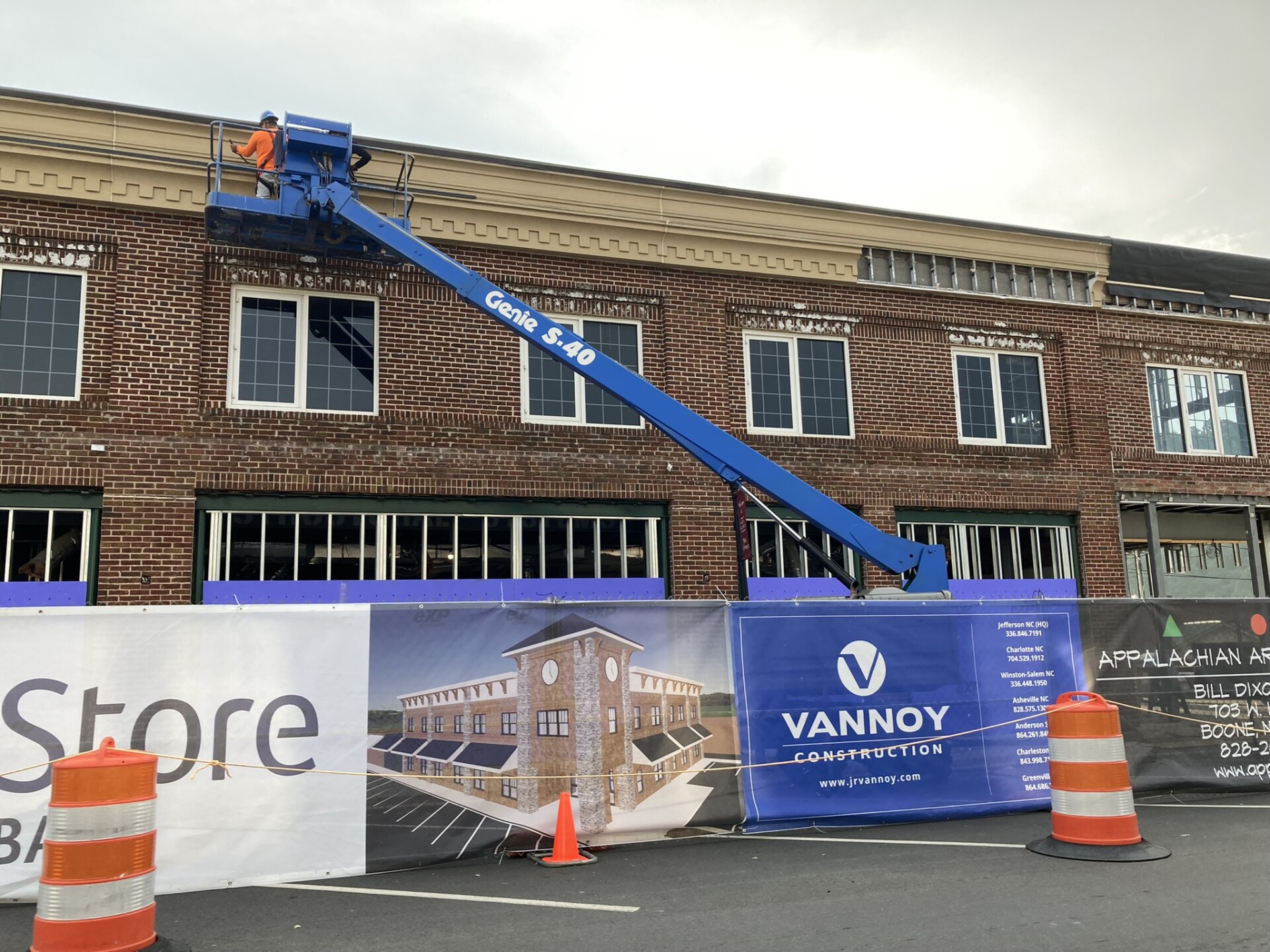 Hours | LifeStore Bank