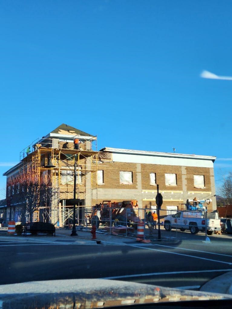 Hours | LifeStore Bank